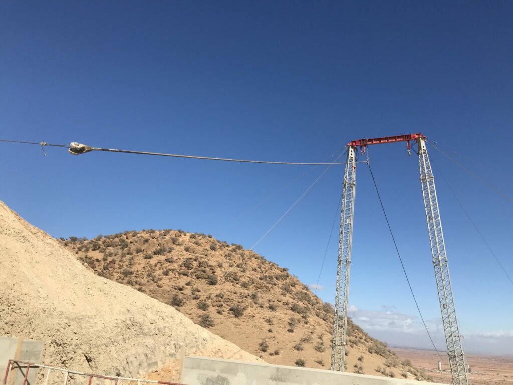CONSTRUCTION OF A CONVEYOR BELT - seik-cableway.com
