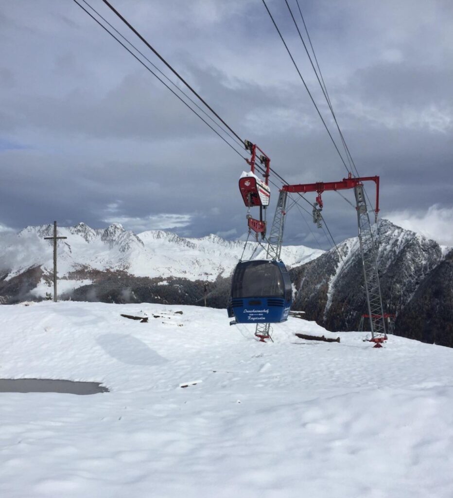 CONSTRUCTION OF A PERMANENT CABLE CAR - seik-cableway.com